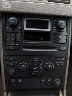 Pelēks Volvo XC90 2005 Viļņa, ar dzinēja tilpumu 2.40 L un nobraukumu 300 tūkst. km par 2350 €, foto 17 vietnē AUTOMOTO.COM.LV