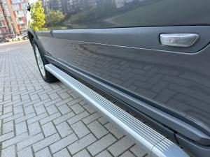 Grey Volvo XC90 2005 in Riga, with an engine capacity of 2.40 L and mileage of 377 thousand km for 4290 €, photo 11 on AUTOMOTO.COM.LV