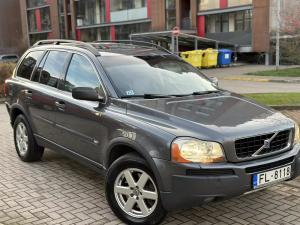 Grey Volvo XC90 2005 in Riga, with an engine capacity of 2.40 L and mileage of 263 thousand km for 3990 €, photo  on AUTOMOTO.COM.LV