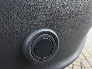 Grey Volvo XC90 2005 in Riga, with an engine capacity of 2.40 L and mileage of 310 thousand km for 3990 €, photo 33 on AUTOMOTO.COM.LV