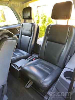Grey Volvo XC90 2005 in Riga, with an engine capacity of 2.40 L and mileage of 287 thousand km for 4950 €, photo 13 on AUTOMOTO.COM.LV