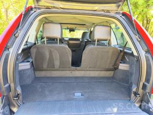 Grey Volvo XC90 2005 in Riga, with an engine capacity of 2.40 L and mileage of 287 thousand km for 4950 €, photo 18 on AUTOMOTO.COM.LV