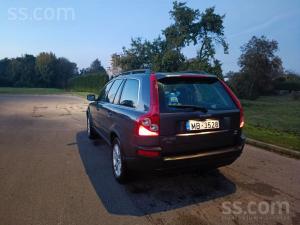 Grey Volvo XC90 2005 in Riga, with an engine capacity of 2.40 L and mileage of 287 thousand km for 4950 €, photo 21 on AUTOMOTO.COM.LV