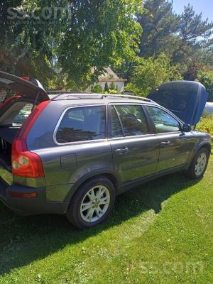 Pelēks Volvo XC90 2005 Rīga, ar dzinēja tilpumu 2.40 L un nobraukumu 317 tūkst. km par 1800 €, foto 3 vietnē AUTOMOTO.COM.LV