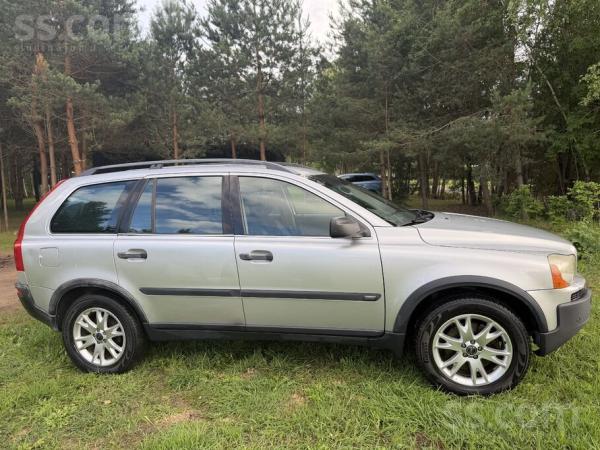 Grey Volvo XC90 2005 in Riga, with an engine capacity of 2.40 L and mileage of 320 thousand km for 3700 €, photo 6 on AUTOMOTO.COM.LV