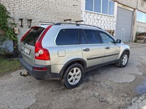 Grey Volvo XC90 2005 in Riga, with an engine capacity of 2.40 L and mileage of 314 thousand km for 1650 €, photo 5 on AUTOMOTO.COM.LV