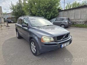 Grey Volvo XC90 2005 in Riga, with an engine capacity of 2.40 L and mileage of 406 thousand km for 3690 €, photo 3 on AUTOMOTO.COM.LV
