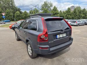 Grey Volvo XC90 2005 in Riga, with an engine capacity of 2.40 L and mileage of 406 thousand km for 3690 €, photo 8 on AUTOMOTO.COM.LV