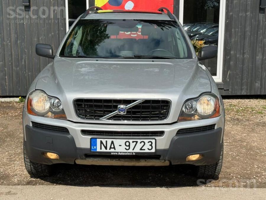 Серый Вольво ХС90 2005 в Рига, объемом двигателя 2.40 л и пробегом 280 тыс. км за 3200 €, фото 3 на AUTOMOTO.COM.LV