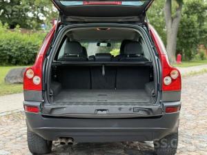 Grey Volvo XC90 2005 in Jelgava, with an engine capacity of 2.40 L and mileage of 318 thousand km for 3150 €, photo 8 on AUTOMOTO.COM.LV