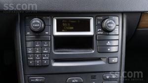Pelēks Volvo XC90 2005 Rīga, ar dzinēja tilpumu 2.40 L un nobraukumu 406 tūkst. km par 3690 €, foto 17 vietnē AUTOMOTO.COM.LV