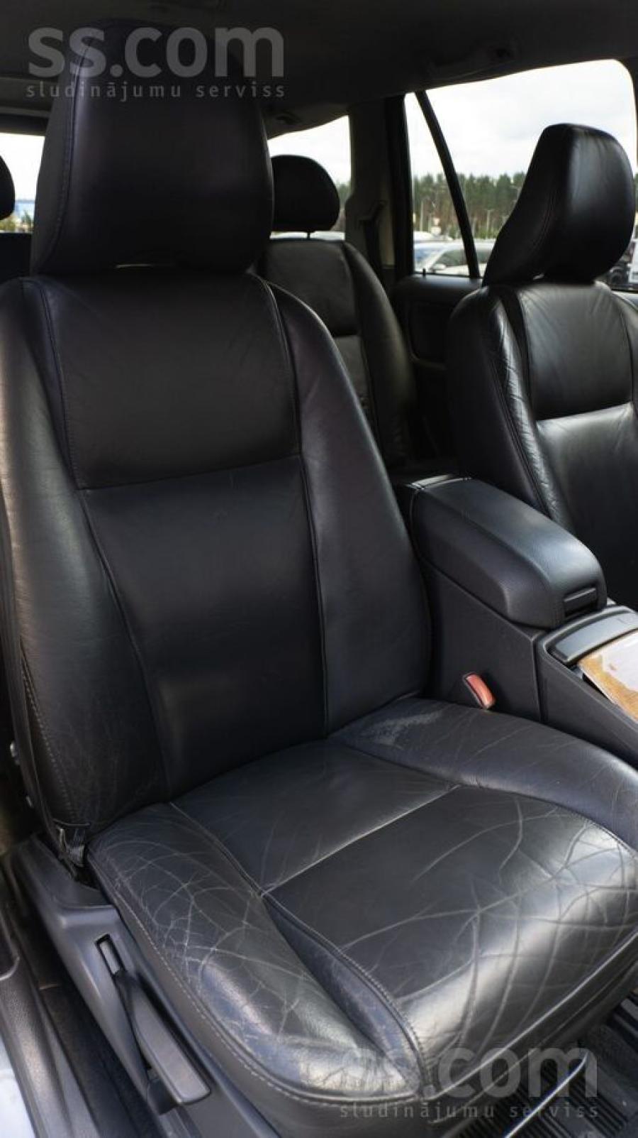 Pelēks Volvo XC90 2005 Rīga, ar dzinēja tilpumu 2.40 L un nobraukumu 406 tūkst. km par 3690 €, foto 24 vietnē AUTOMOTO.COM.LV