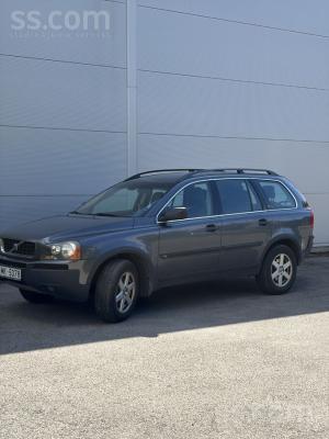 Grey Volvo XC90 2005 in Riga, with an engine capacity of 2.40 L and mileage of 446 thousand km for 2990 €, photo 7 on AUTOMOTO.COM.LV