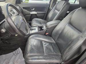 Pelēks Volvo XC90 2005 Marijampole, ar dzinēja tilpumu 2.40 L un nobraukumu 296 tūkst. km par 4199 €, foto 11 vietnē AUTOMOTO.COM.LV