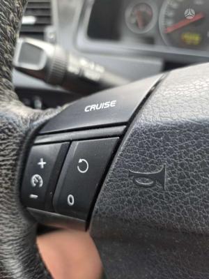 Pelēks Volvo XC90 2005 Marijampole, ar dzinēja tilpumu 2.40 L un nobraukumu 296 tūkst. km par 4199 €, foto 15 vietnē AUTOMOTO.COM.LV
