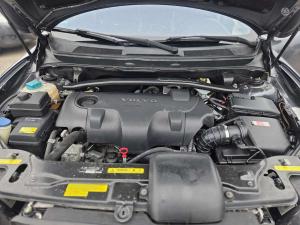 Pelēks Volvo XC90 2005 Marijampole, ar dzinēja tilpumu 2.40 L un nobraukumu 296 tūkst. km par 4199 €, foto 23 vietnē AUTOMOTO.COM.LV