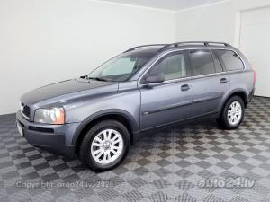 Pelēks Volvo XC90 2005 Tallina, ar dzinēja tilpumu 2.40 L un nobraukumu 323 tūkst. km par 1899 €, foto 3 vietnē AUTOMOTO.COM.LV
