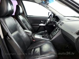 Pelēks Volvo XC90 2005 Tallina, ar dzinēja tilpumu 2.40 L un nobraukumu 323 tūkst. km par 1899 €, foto 7 vietnē AUTOMOTO.COM.LV