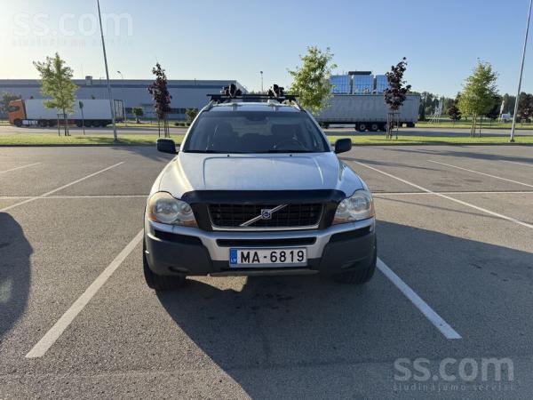 Pelēks Volvo XC90 2005 Jelgava, ar dzinēja tilpumu 2.40 L un nobraukumu 402 tūkst. km par 3750 €, foto 2 vietnē AUTOMOTO.COM.LV