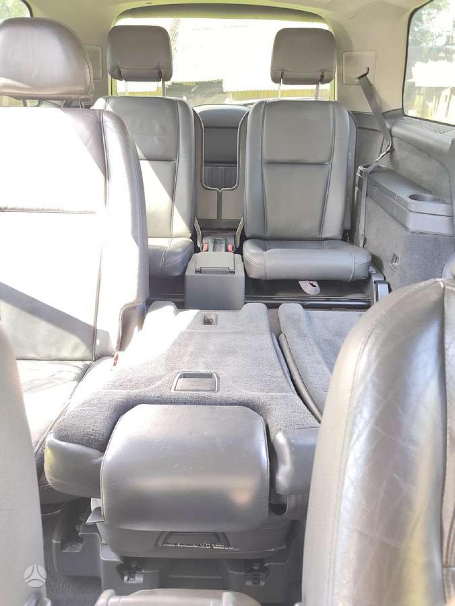 Grey Volvo XC90 2005 in Utena, with an engine capacity of 2.40 L and mileage of 600 thousand km for 3300 €, photo 14 on AUTOMOTO.COM.LV