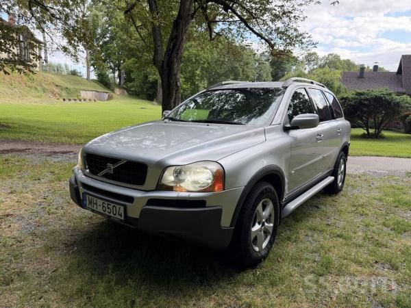 Grey Volvo XC90 2005 in Bauska, with an engine capacity of 2.40 L and mileage of 335 thousand km for 2650 €, photo 2 on AUTOMOTO.COM.LV