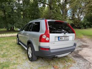 Grey Volvo XC90 2005 in Bauska, with an engine capacity of 2.40 L and mileage of 335 thousand km for 2650 €, photo 4 on AUTOMOTO.COM.LV
