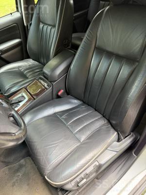 Grey Volvo XC90 2005 in Bauska, with an engine capacity of 2.40 L and mileage of 335 thousand km for 2650 €, photo 7 on AUTOMOTO.COM.LV
