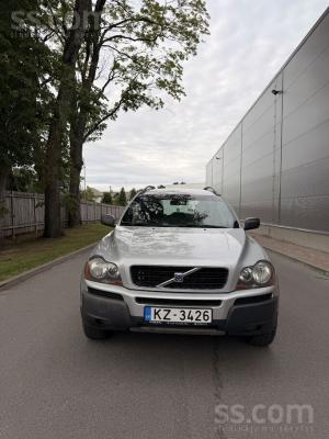 Grey Volvo XC90 2005 in Riga, with an engine capacity of 2.50 L and mileage of 412 thousand km for 2650 €, photo 6 on AUTOMOTO.COM.LV