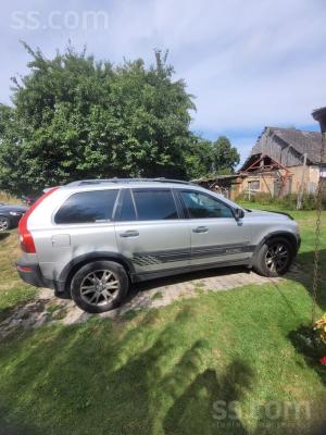 Pelēks Volvo XC90 2005 Jūrmala, ar dzinēja tilpumu 2.40 L un nobraukumu 404 tūkst. km par 2000 €, foto 4 vietnē AUTOMOTO.COM.LV