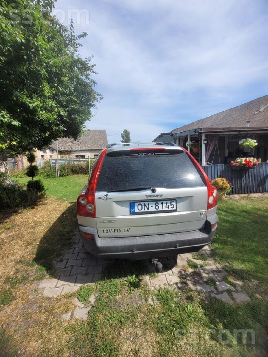 Pelēks Volvo XC90 2005 Jūrmala, ar dzinēja tilpumu 2.40 L un nobraukumu 404 tūkst. km par 2000 €, foto 5 vietnē AUTOMOTO.COM.LV