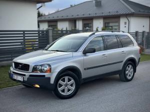 Pelēks Volvo XC90 2005 Jelgava, ar dzinēja tilpumu 2.40 L un nobraukumu 377 tūkst. km par 3800 €, foto  vietnē AUTOMOTO.COM.LV