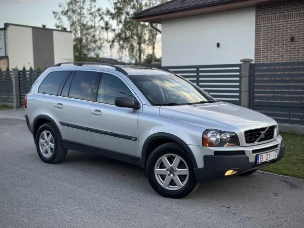 Pelēks Volvo XC90 2005 Jelgava, ar dzinēja tilpumu 2.40 L un nobraukumu 377 tūkst. km par 3800 €, foto 5 vietnē AUTOMOTO.COM.LV