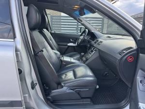 Pelēks Volvo XC90 2005 Jelgava, ar dzinēja tilpumu 2.40 L un nobraukumu 377 tūkst. km par 3800 €, foto 13 vietnē AUTOMOTO.COM.LV
