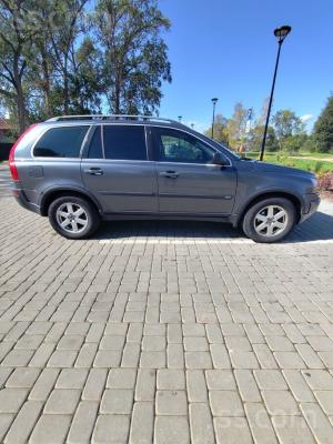 Pelēks Volvo XC90 2005 Rēzekne, ar dzinēja tilpumu 2.40 L un nobraukumu 367 tūkst. km par 4250 €, foto 4 vietnē AUTOMOTO.COM.LV