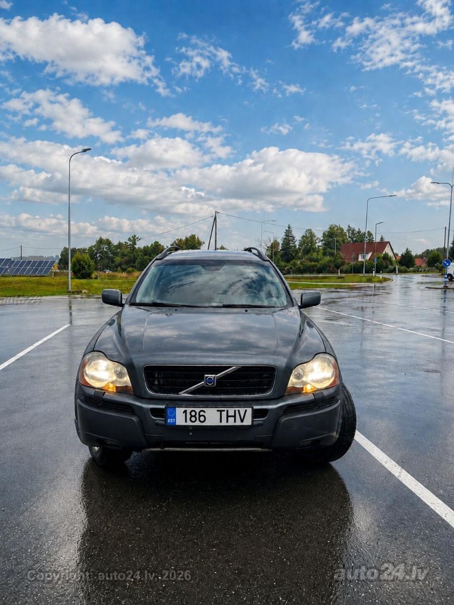 Pelēks Volvo XC90 2005 Tallina, ar dzinēja tilpumu 2.40 L un nobraukumu 400 tūkst. km par 3499 €, foto 6 vietnē AUTOMOTO.COM.LV