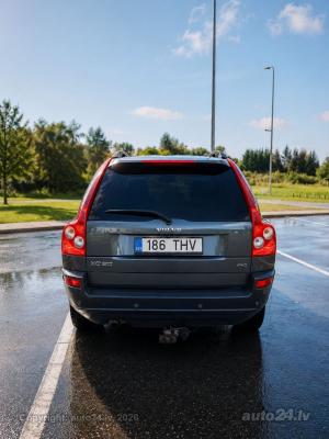 Pelēks Volvo XC90 2005 Tallina, ar dzinēja tilpumu 2.40 L un nobraukumu 400 tūkst. km par 3499 €, foto 7 vietnē AUTOMOTO.COM.LV