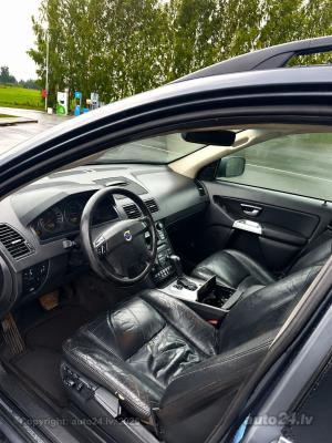 Pelēks Volvo XC90 2005 Tallina, ar dzinēja tilpumu 2.40 L un nobraukumu 400 tūkst. km par 3499 €, foto 9 vietnē AUTOMOTO.COM.LV