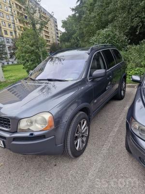 Pelēks Volvo XC90 2005 Rīga, ar dzinēja tilpumu 2.40 L un nobraukumu 411 tūkst. km par 2000 €, foto 3 vietnē AUTOMOTO.COM.LV