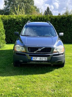 Pelēks Volvo XC90 2005 Bauska, ar dzinēja tilpumu 2.40 L un nobraukumu 482 tūkst. km par 1950 €, foto  vietnē AUTOMOTO.COM.LV