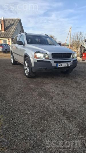 Grey Volvo XC90 2005 in Riga, with an engine capacity of 2.40 L and mileage of 379 thousand km for 3600 €, photo 1 on AUTOMOTO.COM.LV