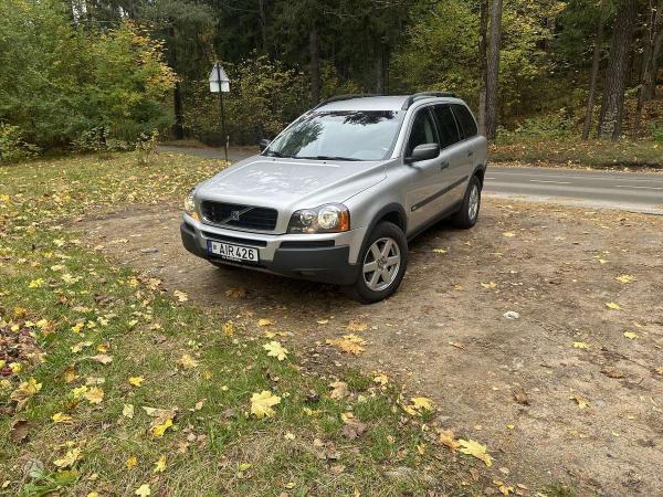 Pelēks Volvo XC90 2005 Viļņa, ar dzinēja tilpumu 2.40 L un nobraukumu 279 tūkst. km par 4990 €, foto 1 vietnē AUTOMOTO.COM.LV