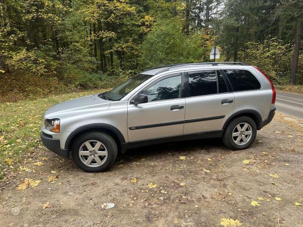 Pelēks Volvo XC90 2005 Viļņa, ar dzinēja tilpumu 2.40 L un nobraukumu 279 tūkst. km par 4990 €, foto 3 vietnē AUTOMOTO.COM.LV