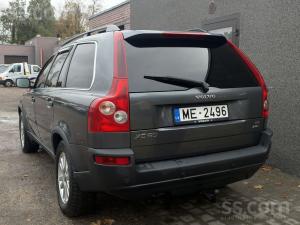 Pelēks Volvo XC90 2005 Rīga, ar dzinēja tilpumu 2.40 L un nobraukumu 410 tūkst. km par 3200 €, foto 5 vietnē AUTOMOTO.COM.LV