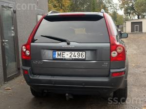 Pelēks Volvo XC90 2005 Rīga, ar dzinēja tilpumu 2.40 L un nobraukumu 410 tūkst. km par 3200 €, foto 6 vietnē AUTOMOTO.COM.LV