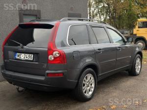 Pelēks Volvo XC90 2005 Rīga, ar dzinēja tilpumu 2.40 L un nobraukumu 410 tūkst. km par 3200 €, foto 7 vietnē AUTOMOTO.COM.LV
