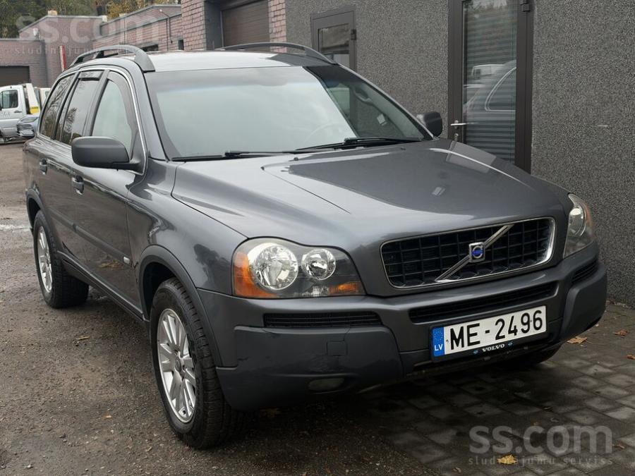 Pelēks Volvo XC90 2005 Rīga, ar dzinēja tilpumu 2.40 L un nobraukumu 410 tūkst. km par 3200 €, foto 9 vietnē AUTOMOTO.COM.LV