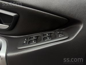 Pelēks Volvo XC90 2005 Rīga, ar dzinēja tilpumu 2.40 L un nobraukumu 410 tūkst. km par 3200 €, foto 25 vietnē AUTOMOTO.COM.LV