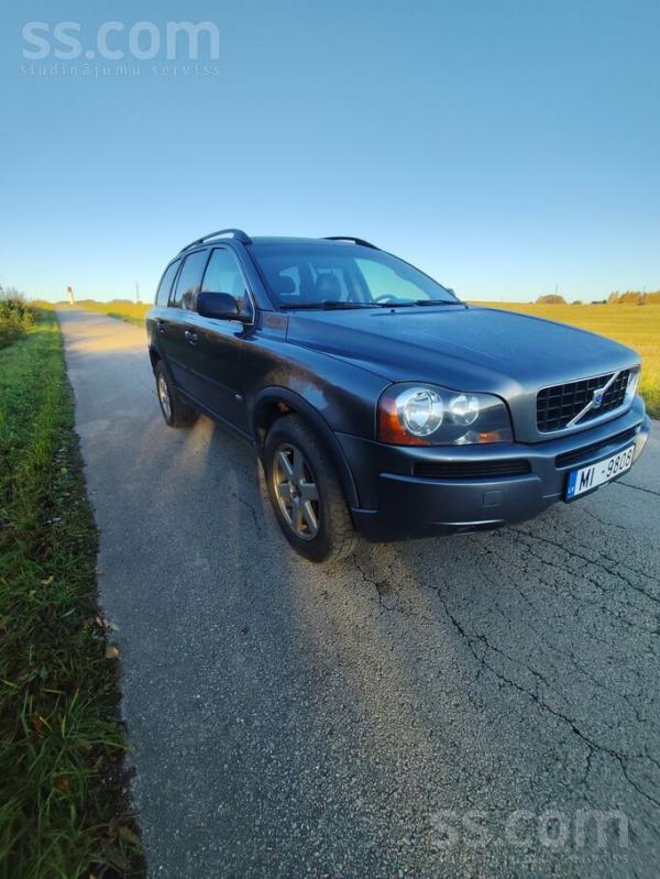 Volvo XC90 2005 Rēzekne vietnē Pelēks Volvo XC90 2005 Rēzekne, ar dzinēja tilpumu 2.40 L un nobraukumu 370 tūkst. km par 3550 €, foto 6 vietnē AUTOMOTO.COM.LV