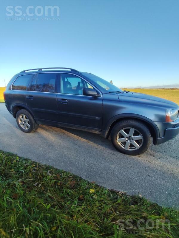 Volvo XC90 2005 Rēzekne vietnē Pelēks Volvo XC90 2005 Rēzekne, ar dzinēja tilpumu 2.40 L un nobraukumu 370 tūkst. km par 3550 €, foto 9 vietnē AUTOMOTO.COM.LV