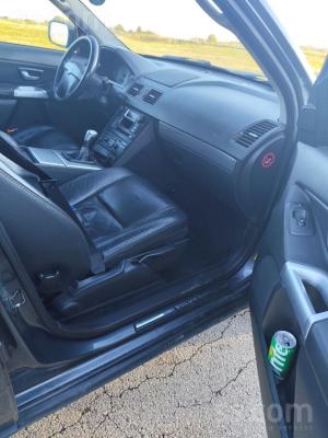 Pelēks Volvo XC90 2005 Rēzekne, ar dzinēja tilpumu 2.40 L un nobraukumu 370 tūkst. km par 3550 €, foto 12 vietnē AUTOMOTO.COM.LV